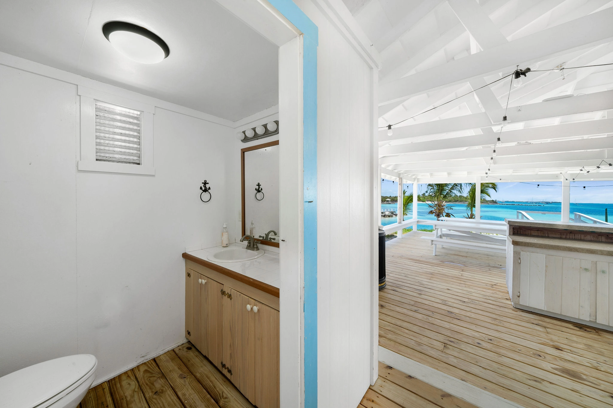 Sea Glass Found: Exclusive Peninsula Retreat in Abaco