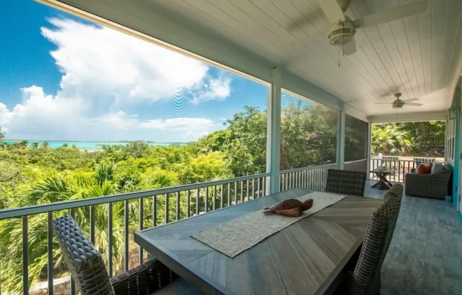 Sueno De Mar: Luxurious Beachfront Villa in Exuma