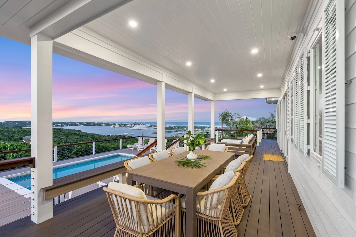 Incommunicado: Luxurious Hope Town Villa with Ocean Views