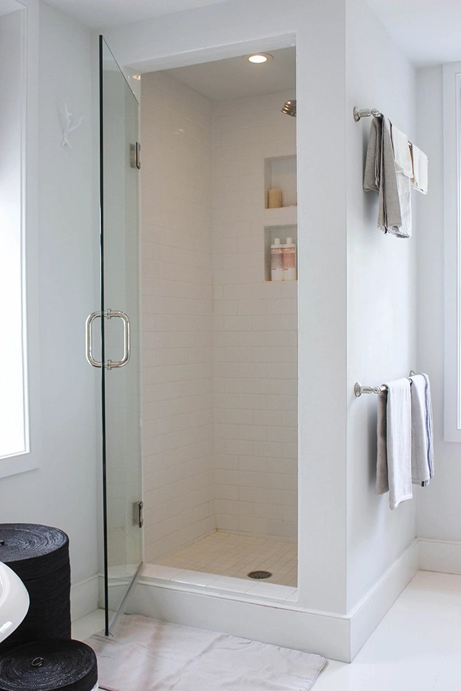 Java House Harbour Island: Historic Luxury for 17 Guests