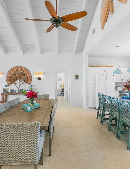 TOP Bahamas Vacation Rentals With Chef | Villas & Homes