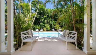 The BEST Bahamas Vacation Rentals | Beachfront Homes & Villas