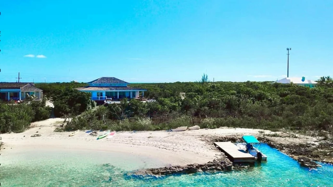 Surf House: Exclusive Beachfront Luxury in Exuma, Bahamas