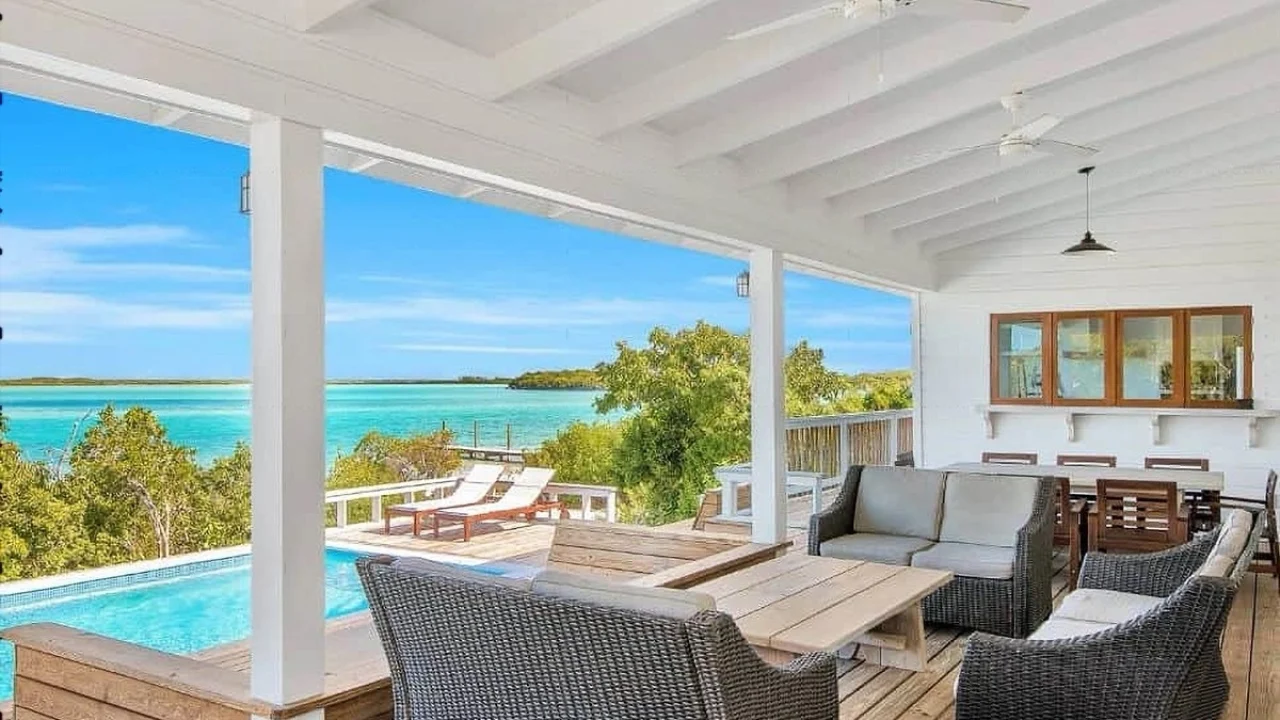 Surf House: Exclusive Beachfront Luxury in Exuma, Bahamas